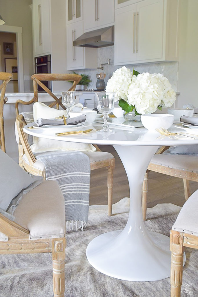 Simple Summer Table Scape - ZDesign At Home