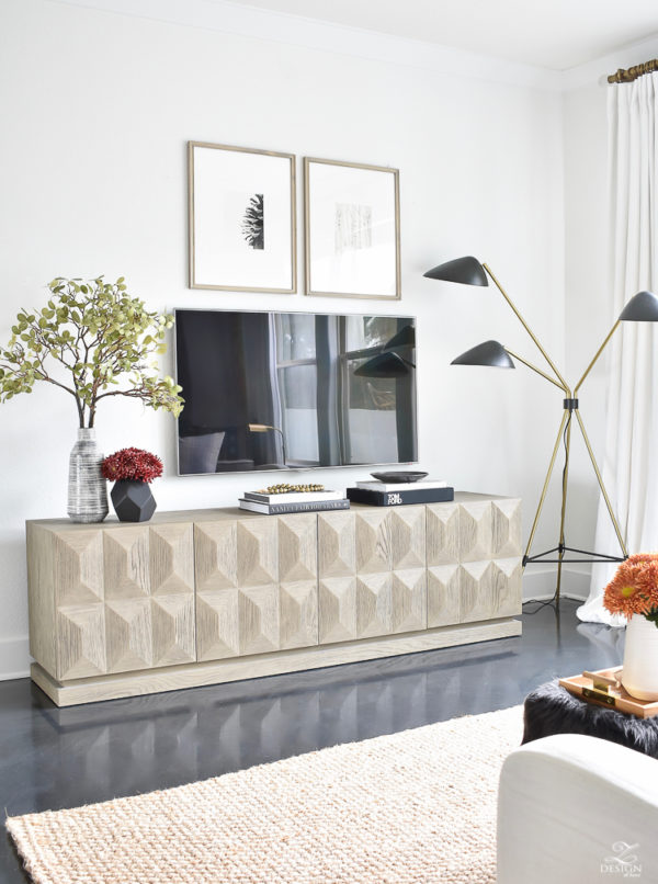 Simple, Modern Fall Decorating Ideas - ZDesign At Home