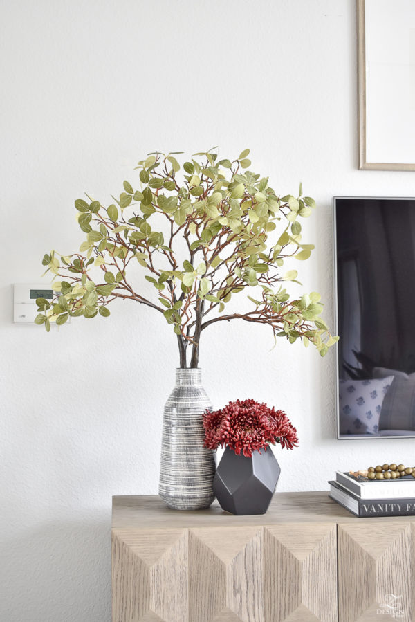 Simple, Modern Fall Decorating Ideas - ZDesign At Home