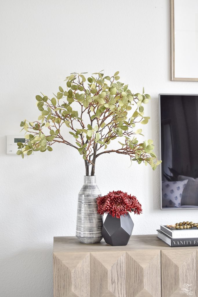 Simple, Modern Fall Decorating Ideas - ZDesign At Home