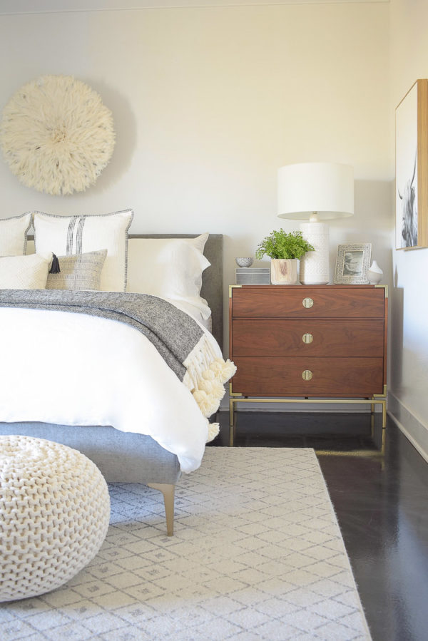 Spring Bedroom Tour + Tips for Seasonal Decorating - ZDesign At Home